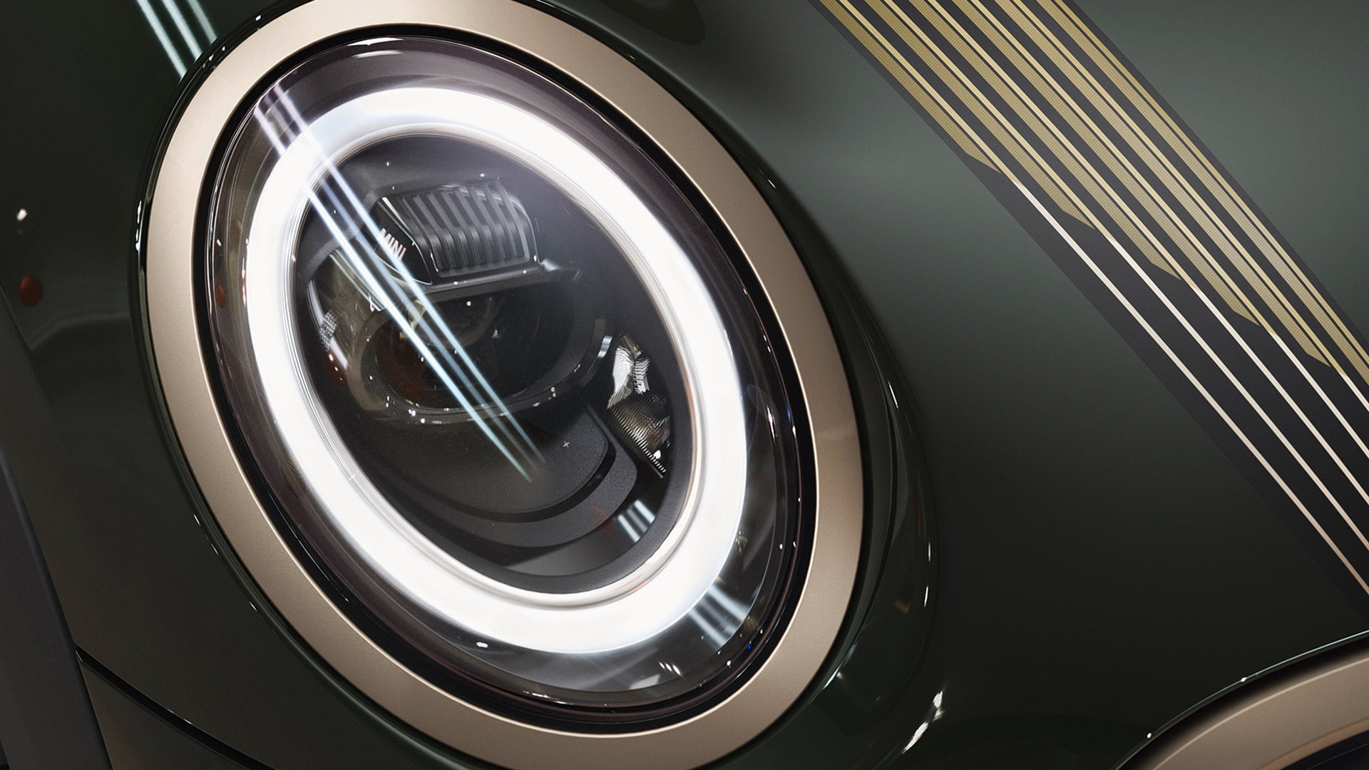 MINI RESOLUTE EDITION | MINI.AM